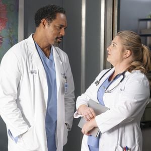 Grey's Anatomy Saison 21 - AlloCiné
