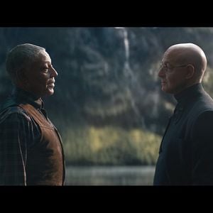 The Electric State : Photos et affiches - AlloCiné