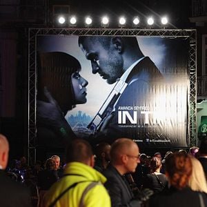 Casting du film Time Out : Réalisateurs, acteurs et équipe technique ...