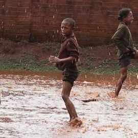Ady Gasy - Film documentaire 2014 - AlloCiné