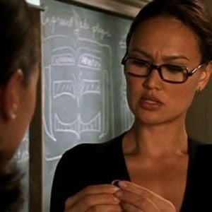 Sydney Fox, l'aventurière - Série TV 1999 - AlloCiné