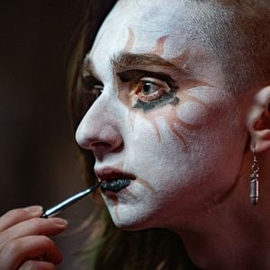 Adrian Greensmith - AlloCiné