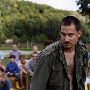 Le gourou et les enfants - Film 2022 - AlloCiné