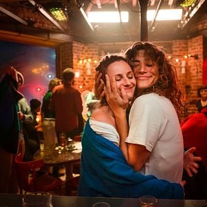 Manon Azem - AlloCiné