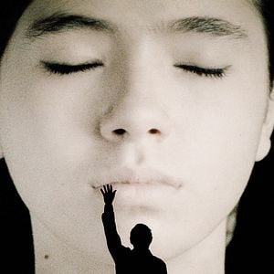 Fermer les yeux - Film 2023 - AlloCiné