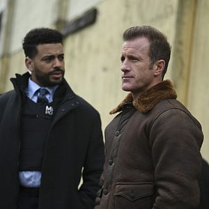 Alert Saison 2 - AlloCiné