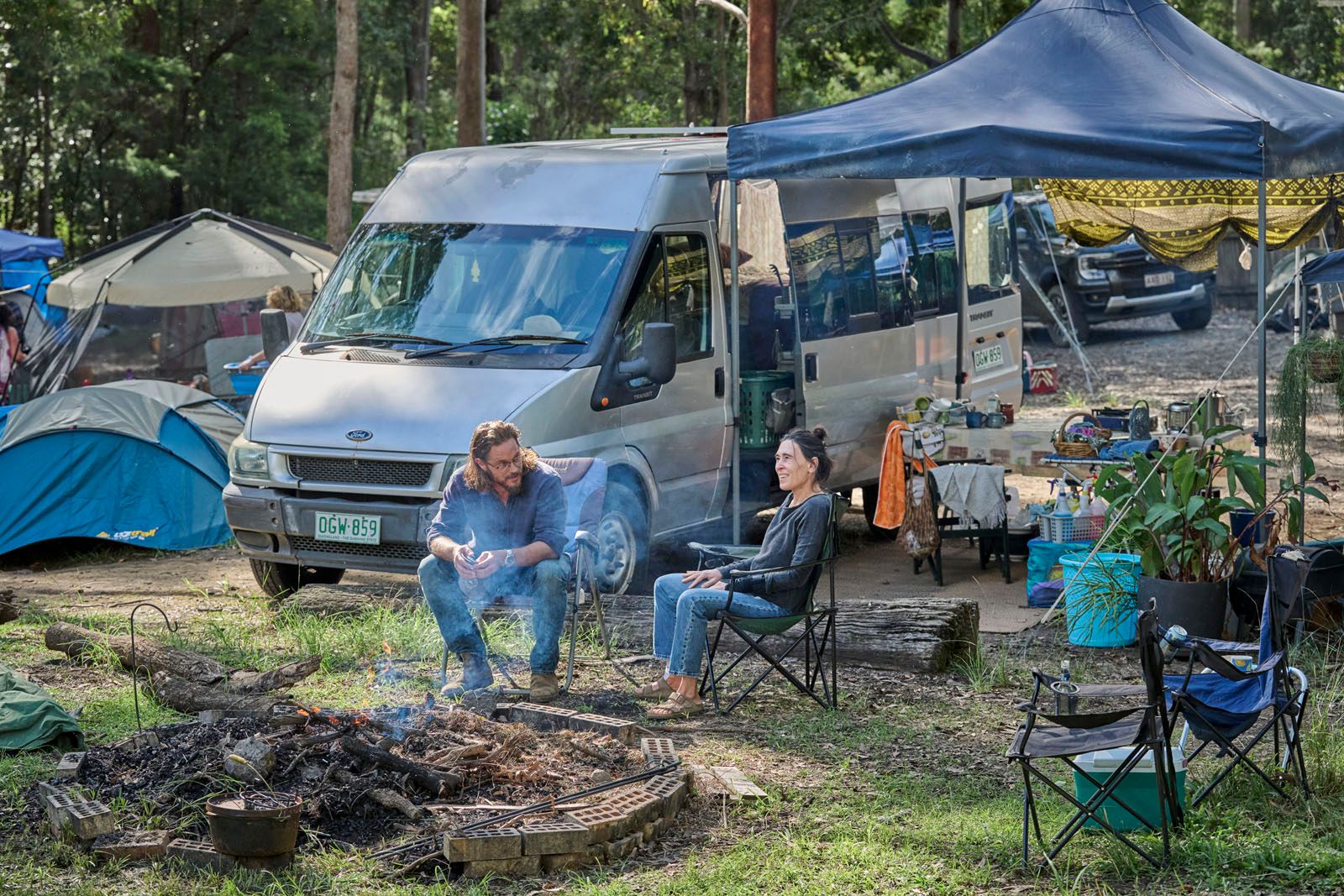 Photo de Travis Fimmel - Black Snow : Photo Travis Fimmel, Victoria ...