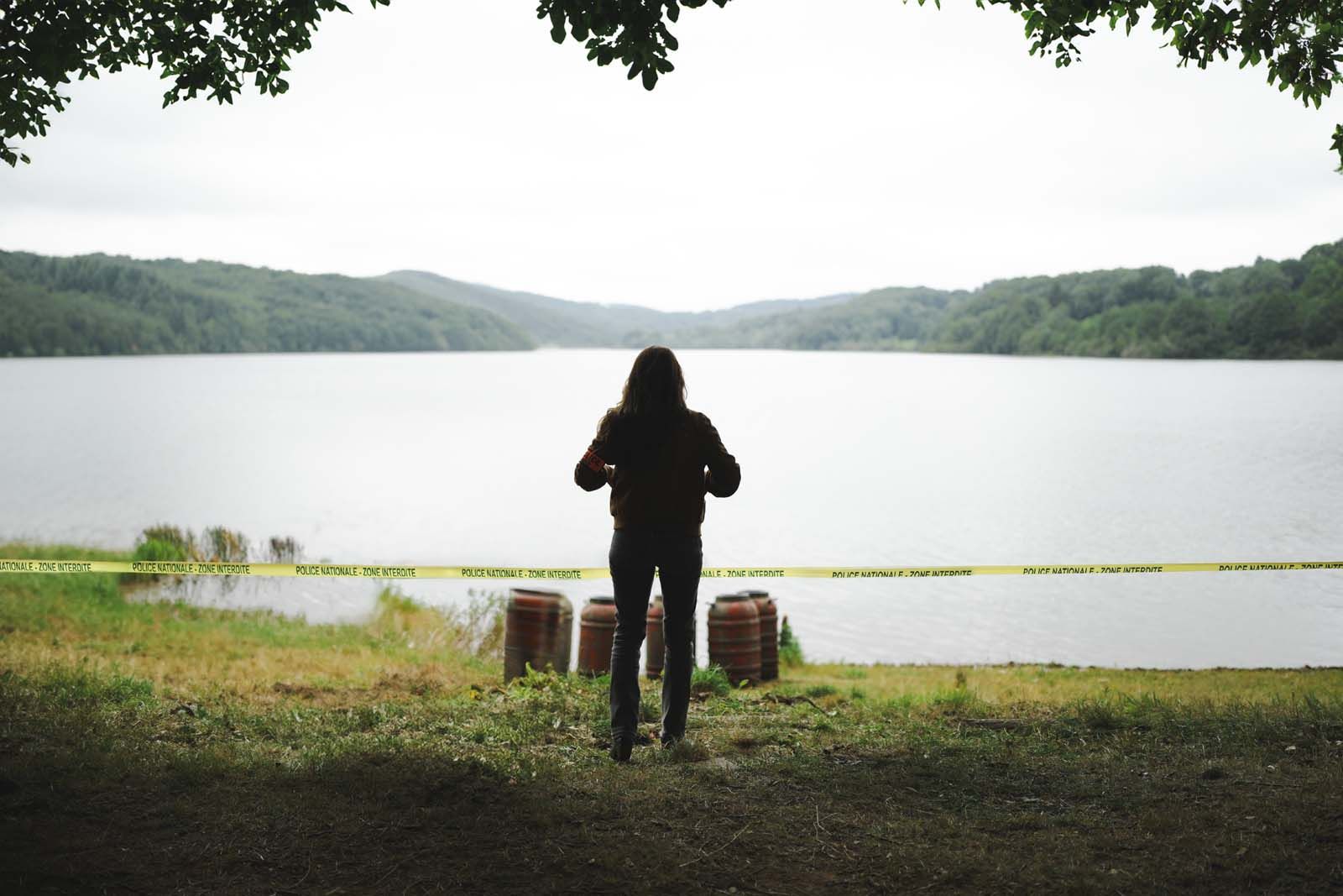 Surface (2025) : Surface (2025) : Photo Laura Smet - 5 sur 7 - AlloCiné