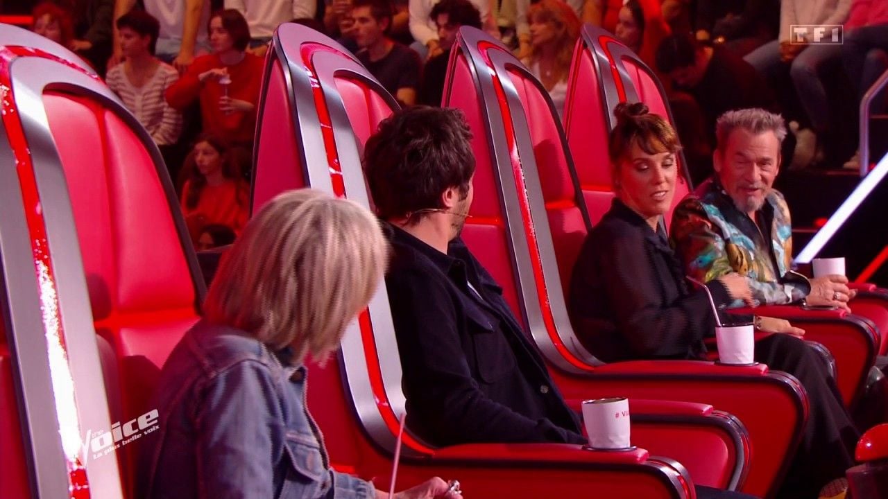 The Voice : les coachs choisissent-ils leur tenue tout seuls ? La ...