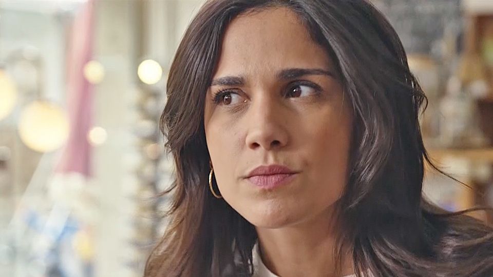 Enquête en famille - saison 1 Bande-annonce VF - Trailer Enquête en ...