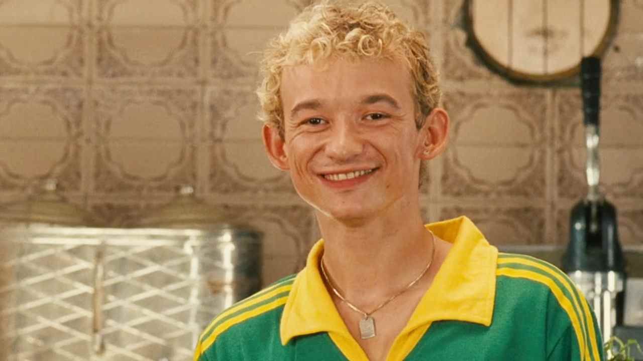 Vous connaissez tous son visage ! Que devient Julien Courbey, comédien ...