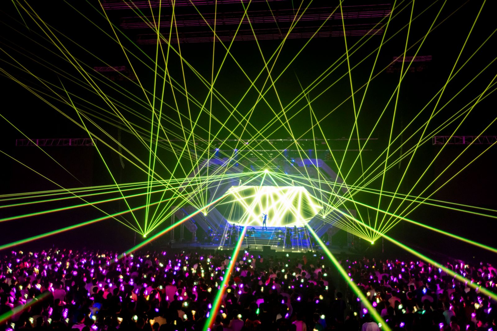 Photo de LiSA LiVE is SMiLE ALWAYS -LANDER- - Photo 2 sur 6 - AlloCiné