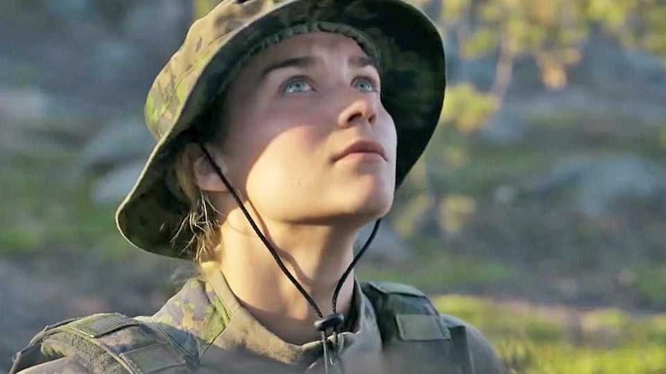 Conflict - saison 1 Bande-annonce VF - Trailer Conflict S01 - AlloCiné