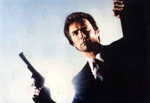 Photo du film L'Inspecteur ne renonce jamais - Photo 3 sur 4 - AlloCiné