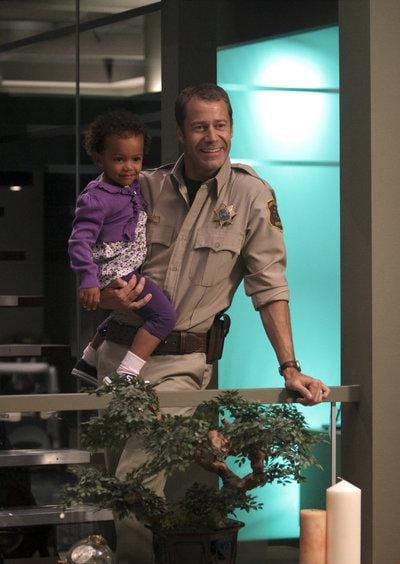 Eureka : Eureka : Photo Colin Ferguson - 11 sur 126 - AlloCiné