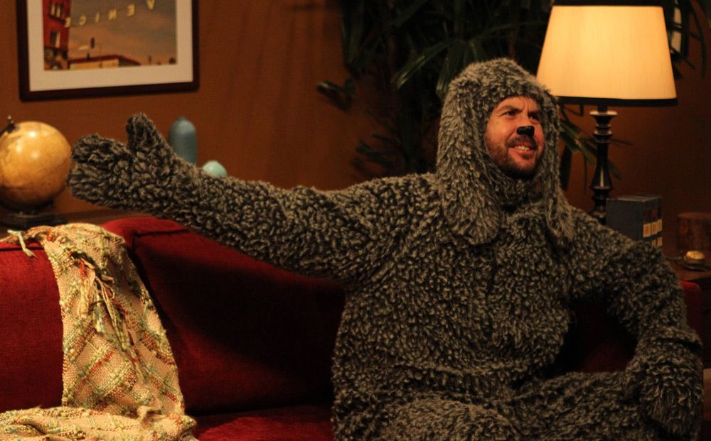 Wilfred (2011) : Wilfred (2011) : Photo Jason Gann - 21 sur 85 - AlloCiné