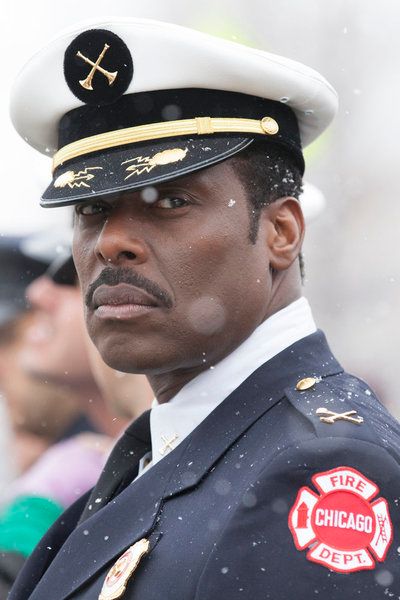 Photo de Eamonn Walker - Chicago Fire : Photo Eamonn Walker - Photo 138 ...