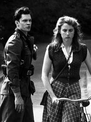 Bande annonce de Les Enfants de la nuit - Les Enfants de la nuit Bande ...