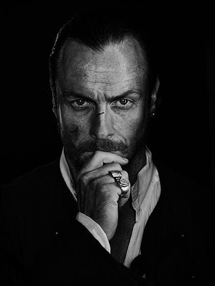 Photo de Toby Stephens - Photo Toby Stephens - Photo 78 sur 98 - AlloCiné