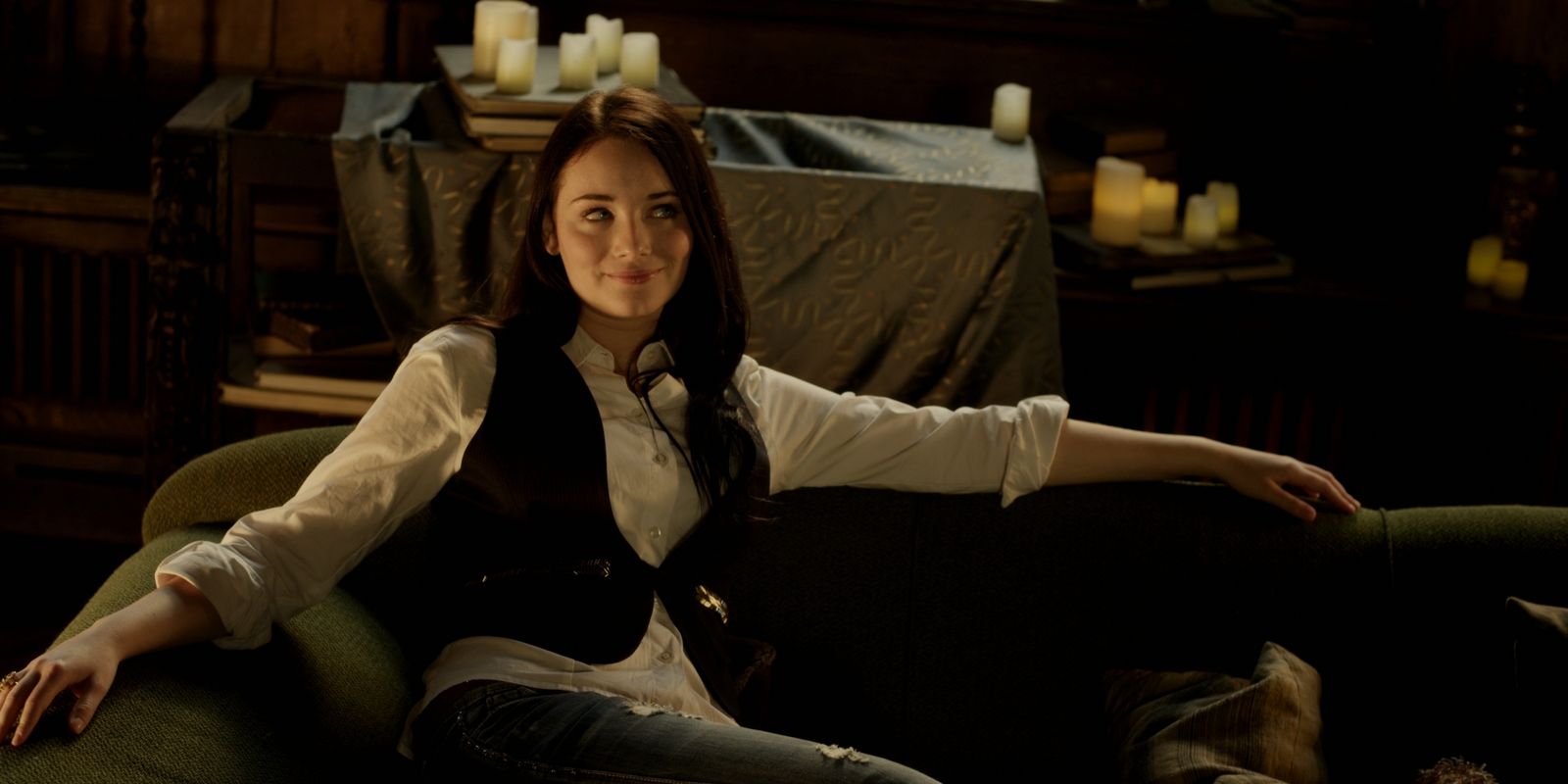 Photo de Maria Ehrich - Bleu Saphir : Photo Maria Ehrich - Photo 38 sur ...