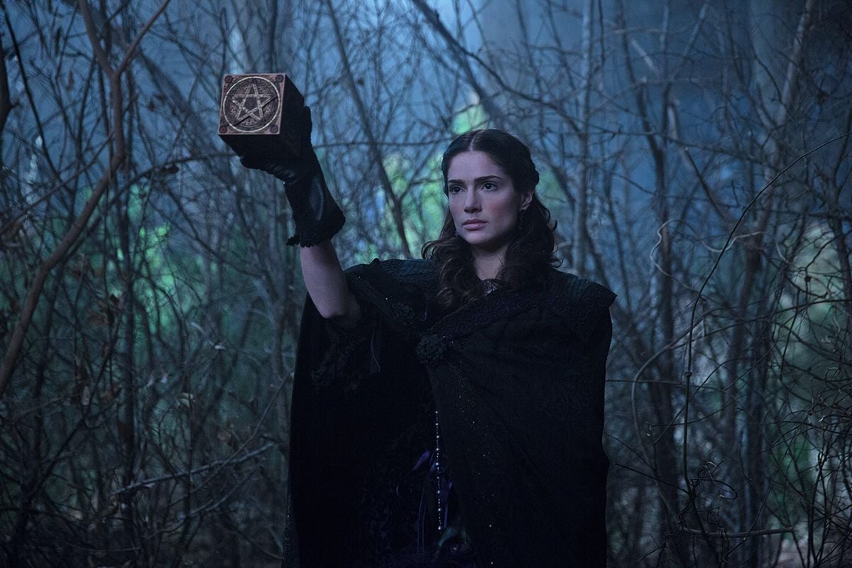 Salem : Salem : Photo Janet Montgomery - 180 sur 258 - AlloCiné