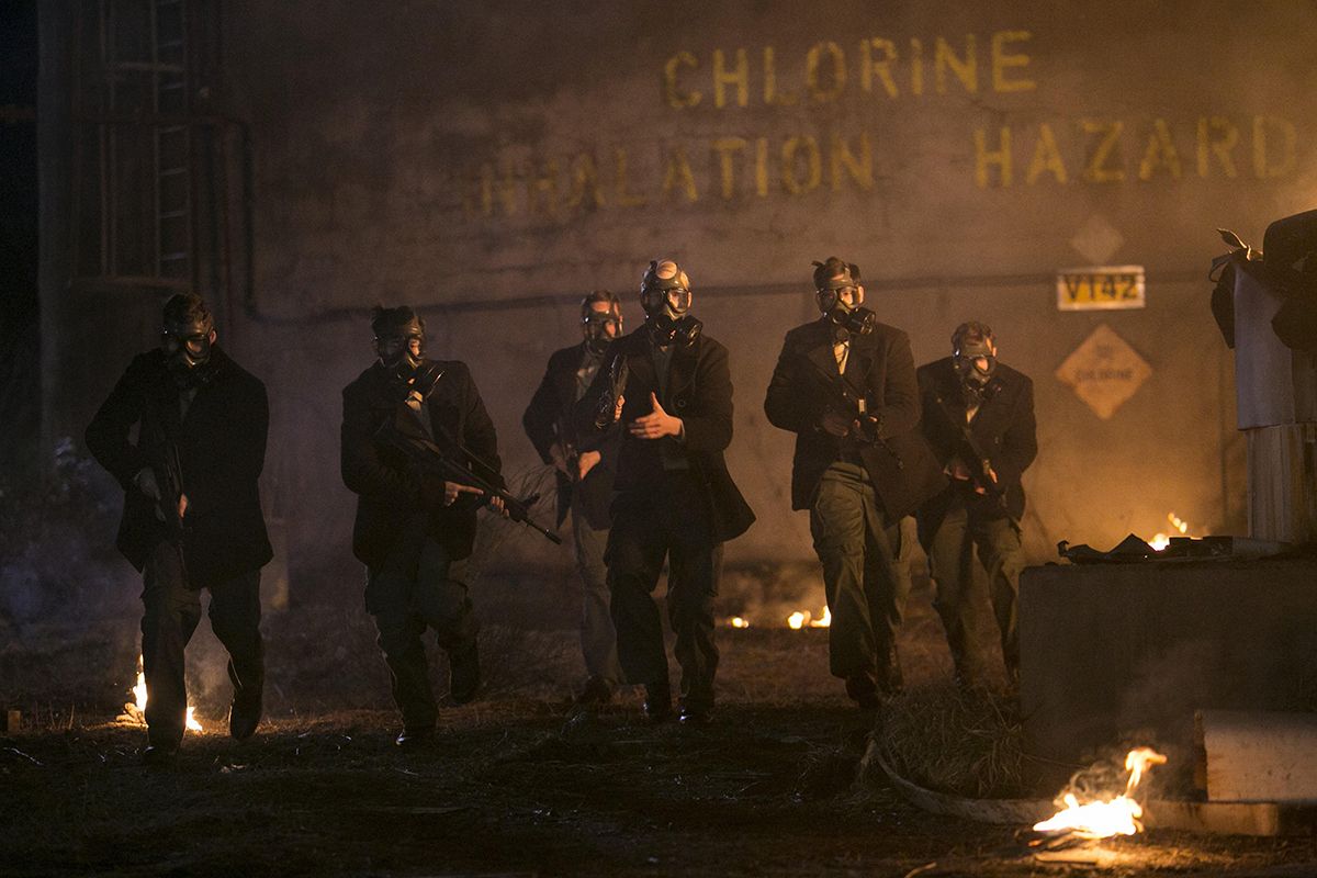 Falling Skies : Falling Skies : Photo - 17 sur 317 - AlloCiné