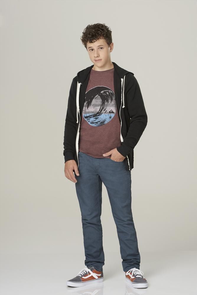Modern Family : Photo Nolan Gould - 583 sur 1026 - AlloCiné