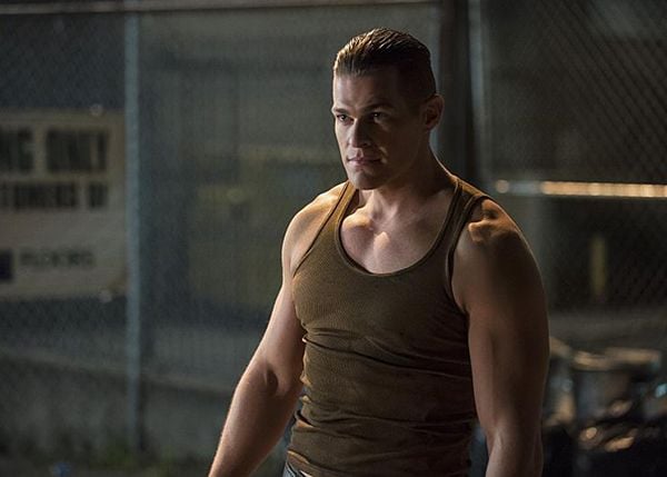 Flash (2014) : Flash (2014) : Photo Greg Finley (II) - 906 sur 977 ...
