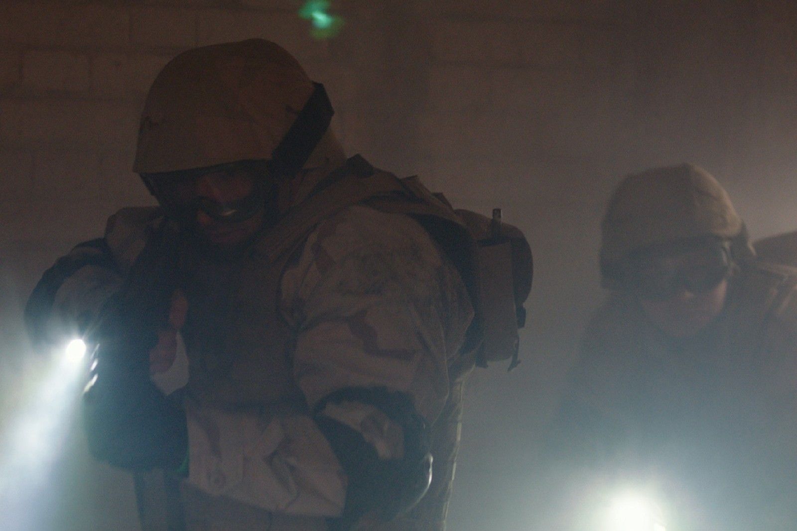 Photo du film La Sentinelle - Photo 3 sur 10 - AlloCiné