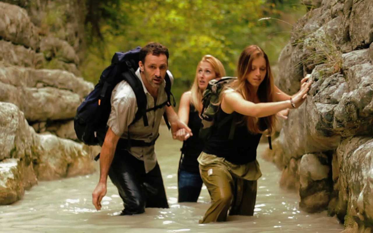 Photo de Alice... - Photo 1 sur 6 - AlloCiné