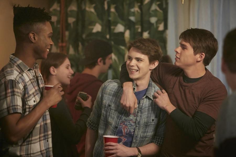 Photo de Robbie Kay - Heroes Reborn : Photo Jake Manley, Robbie Kay ...