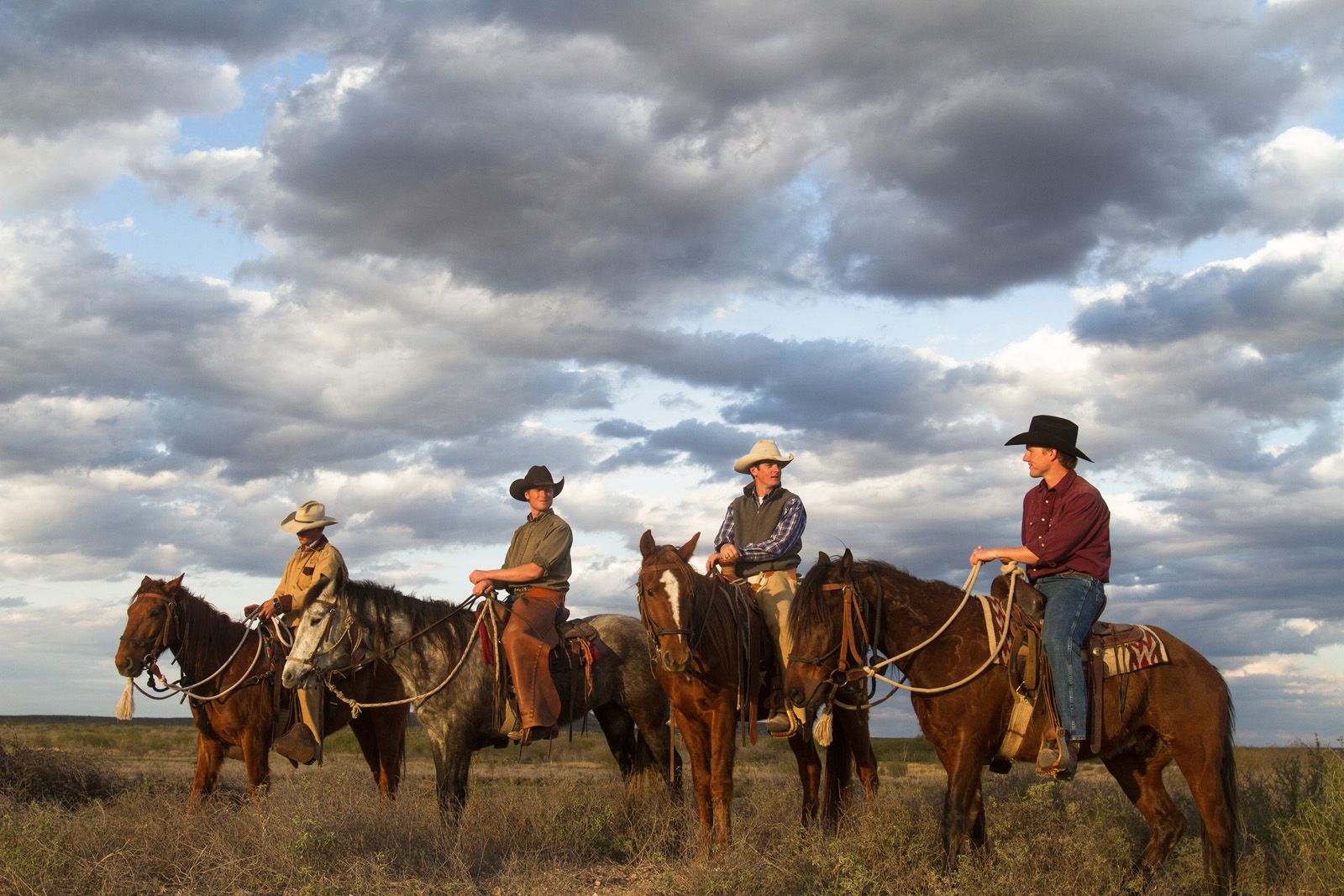 Photo du film Unbranded - Photo 4 sur 13 - AlloCiné