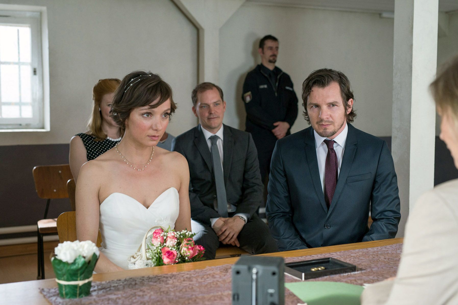 Photo de Julia Koschitz - Photo Felix Klare, Julia Koschitz - Photo 19 sur 43 - AlloCiné