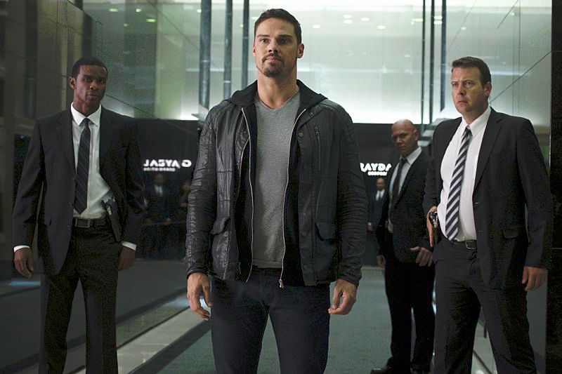 Beauty and The Beast (2012) : Beauty and The Beast (2012) : Photo Jay ...