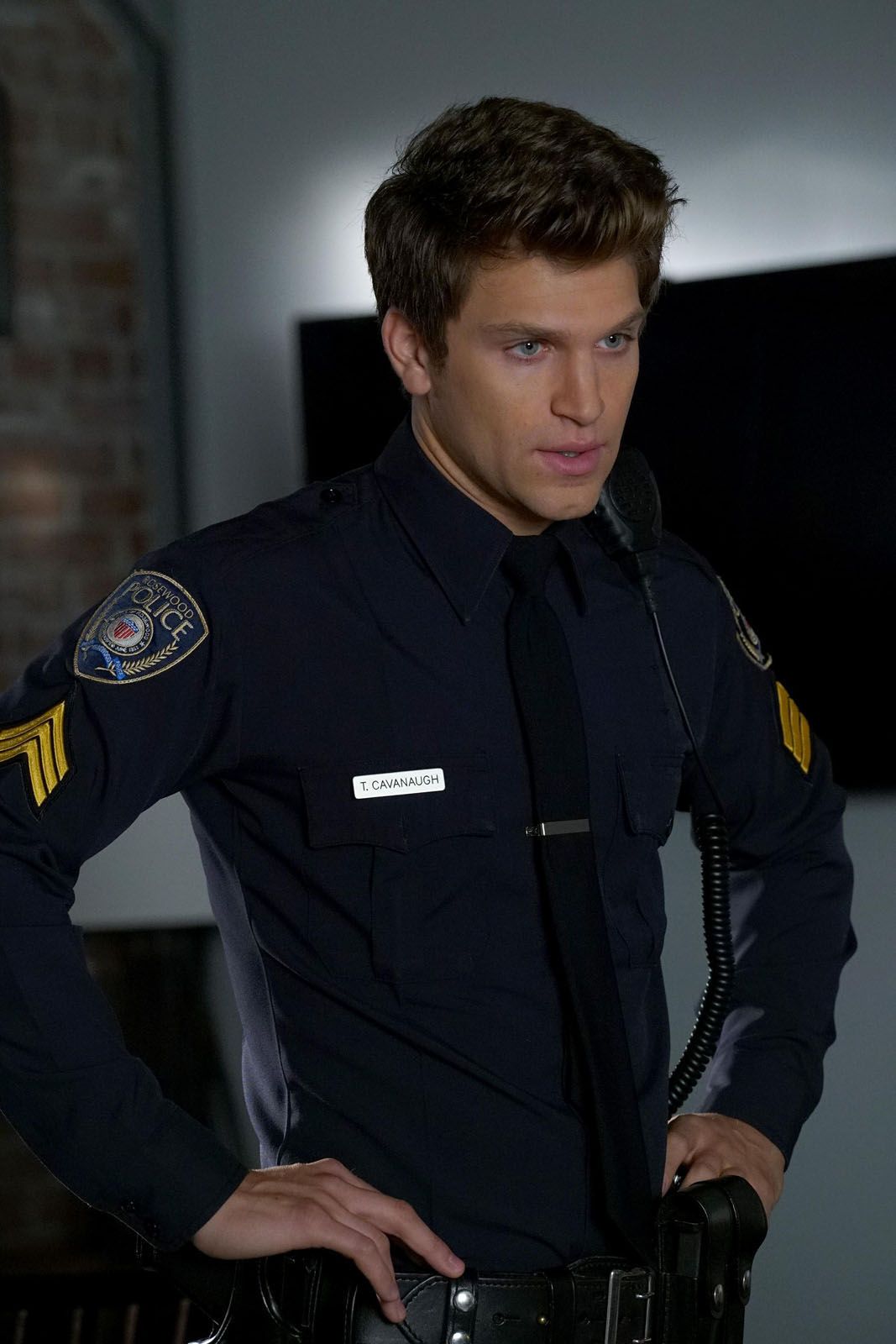 Photo de Keegan Allen - Pretty Little Liars : Photo Keegan Allen ...