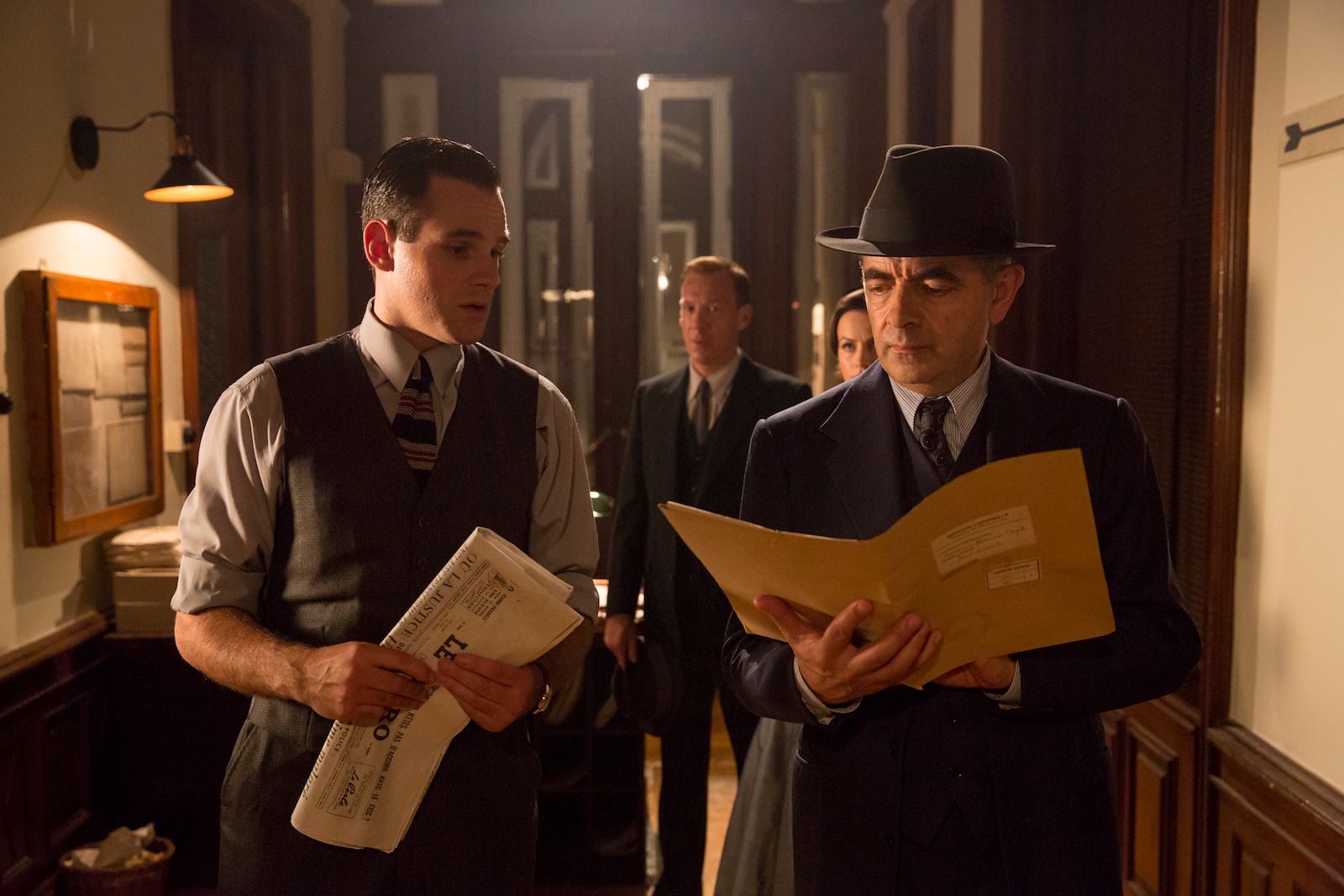 Maigret : Photo Rowan Atkinson - 13 sur 19 - AlloCiné
