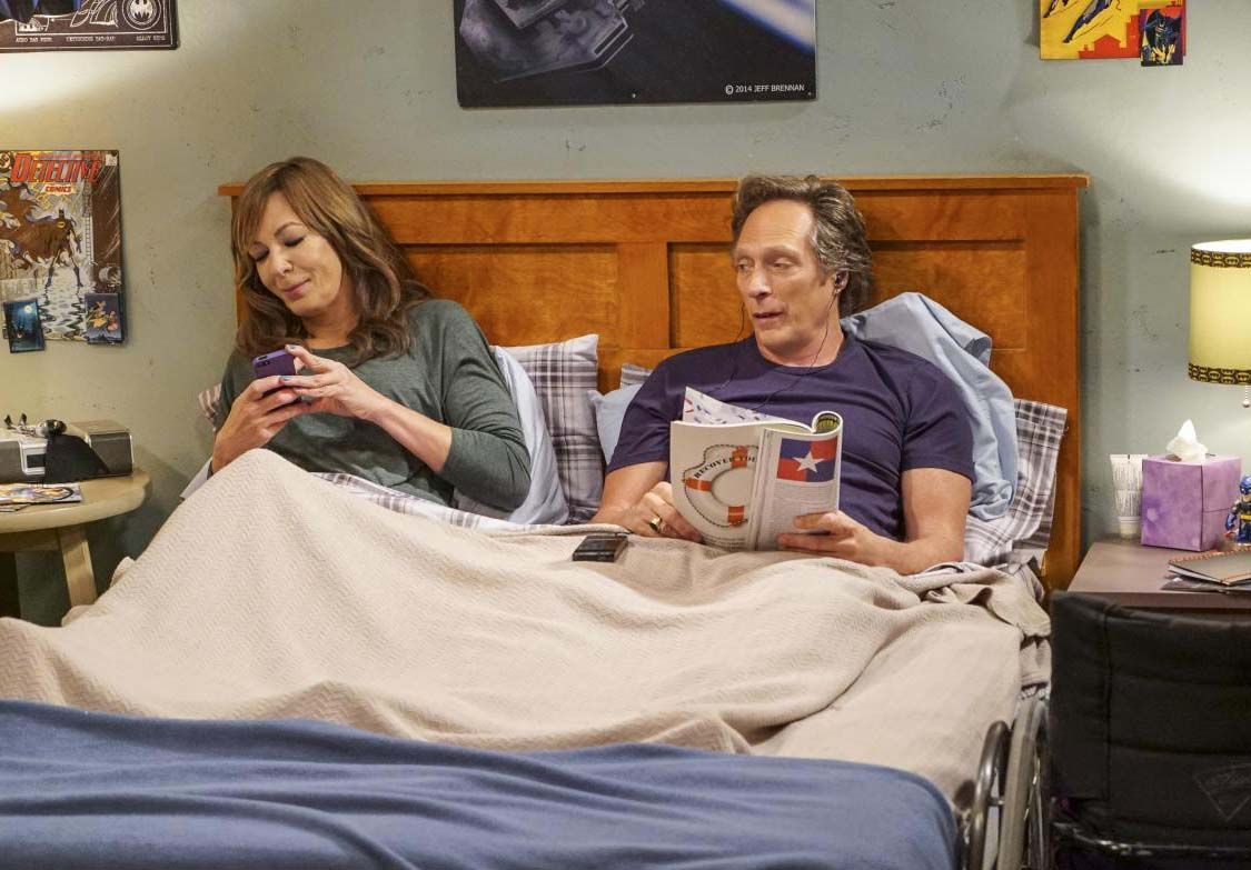 Photo de Allison Janney - Mom : Photo Allison Janney, William Fichtner ...