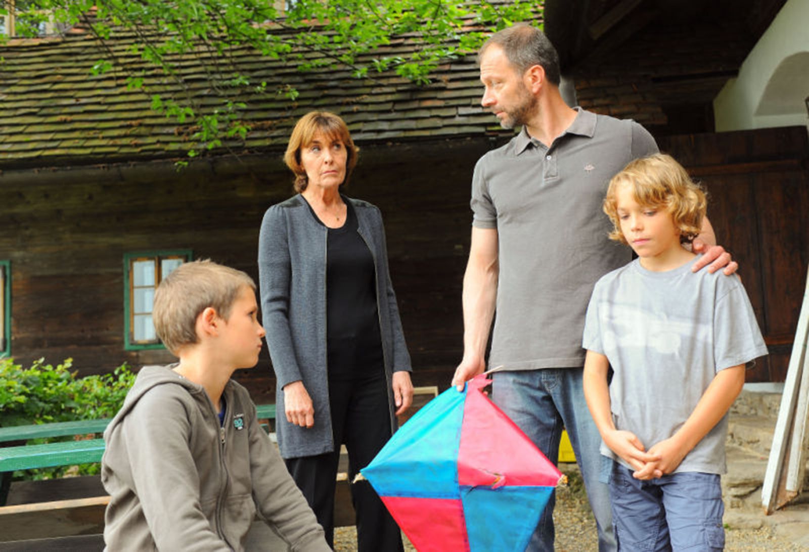 Photo de Enzo Gaier - Photo Enzo Gaier, Thekla Carola Wied - Photo 1 ...