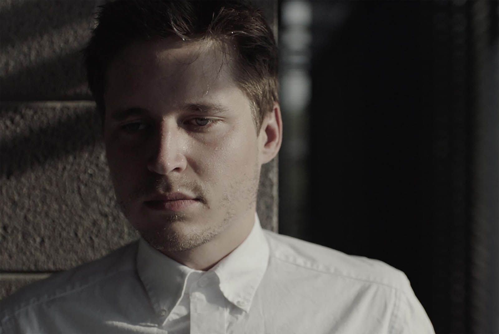 Photo de Josh Kaye - Come Swim : Photo Josh Kaye - Photo 1 sur 2 - AlloCiné