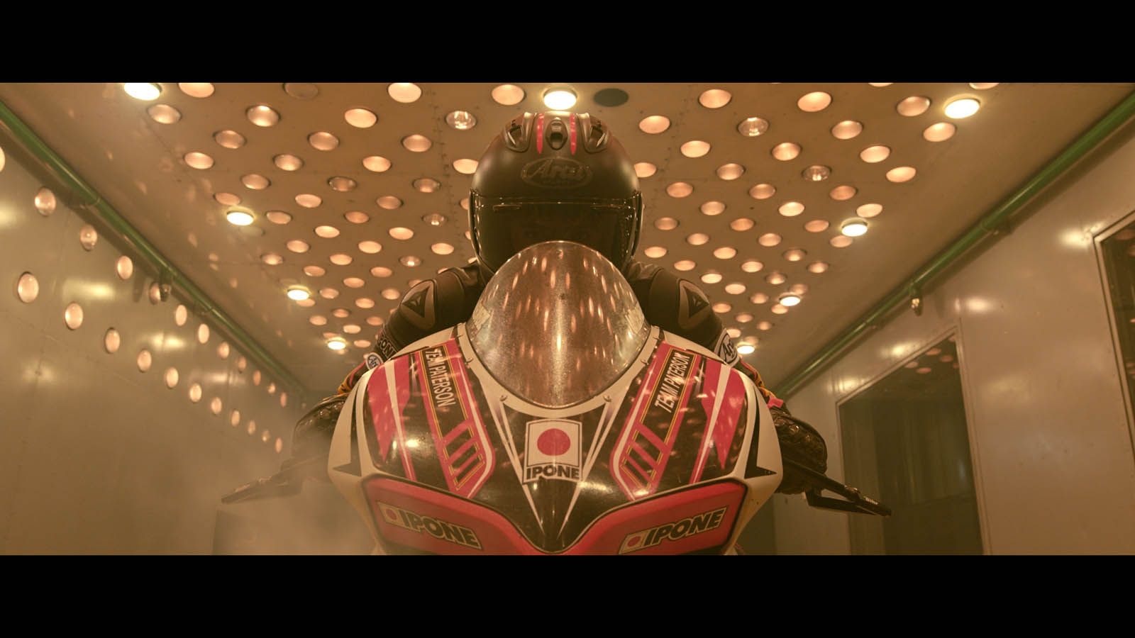 Photo du film Burn Out - Photo 21 sur 21 - AlloCiné