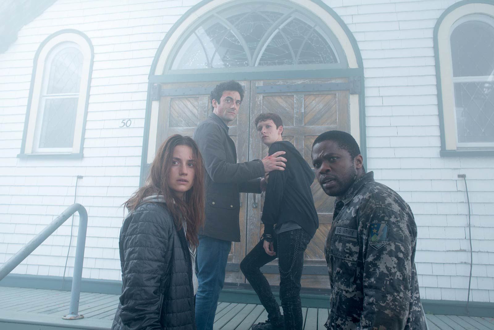 The Mist : The Mist : Photo Morgan Spector, Russell Posner, Danica ...