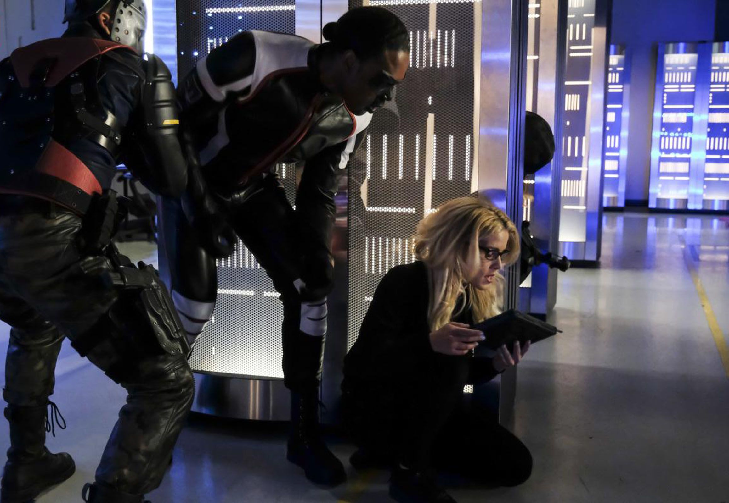 Photo de Emily Bett Rickards - Arrow : Photo Emily Bett Rickards, Echo ...