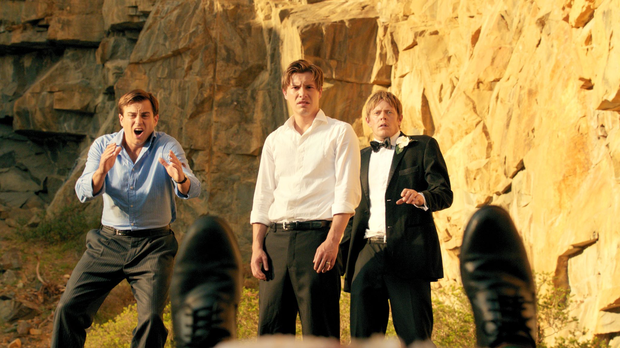 Photo de Kevin Bishop - A Few Less Men : Photo Xavier Samuel, Kris ...