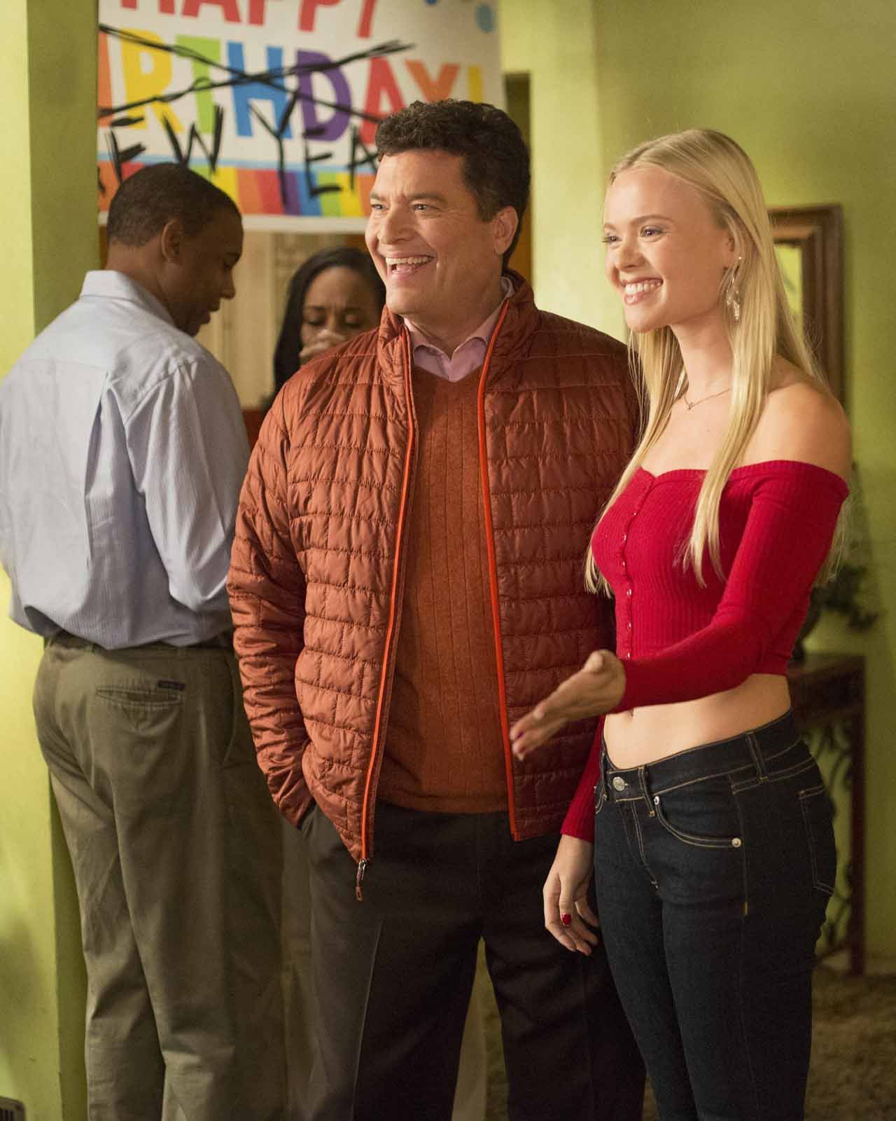 The Middle : The Middle : Photo Pat Finn, Carson Fagerbakke - 193 sur ...