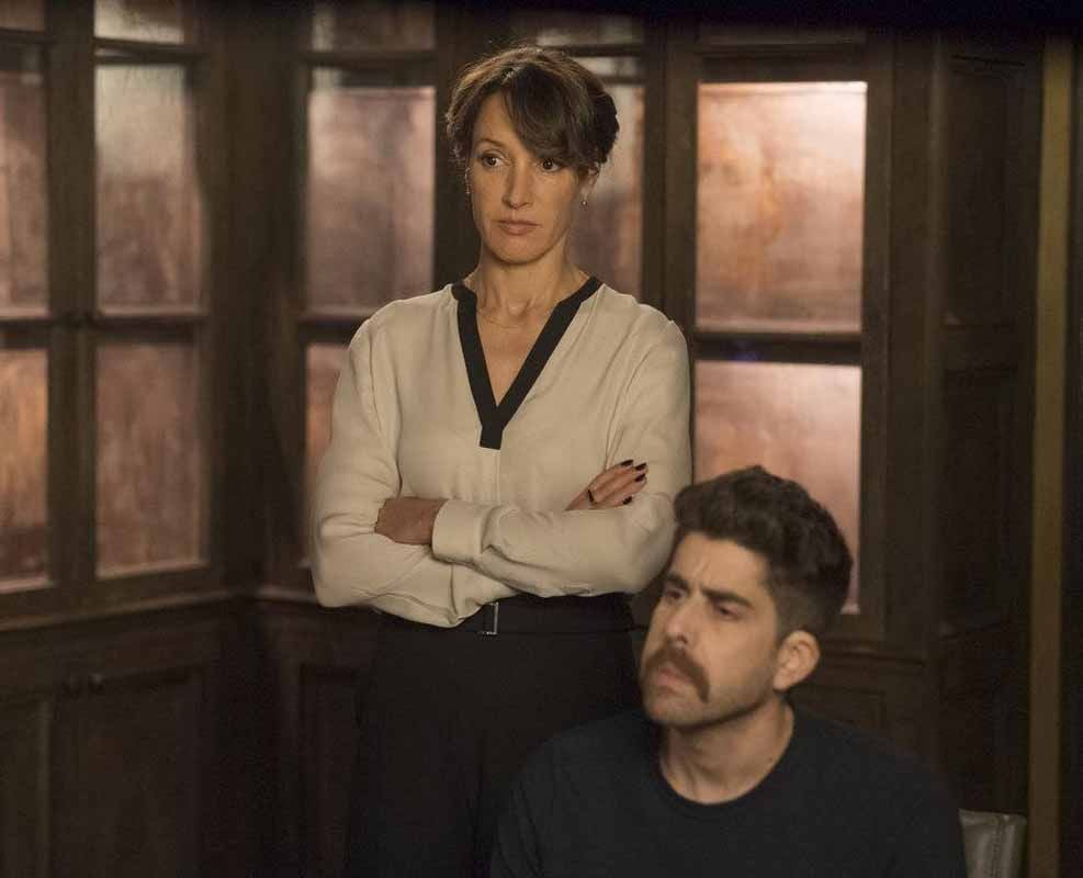 Taken (2017) : Taken (2017) : Photo Adam Goldberg, Jennifer Beals - 46 ...