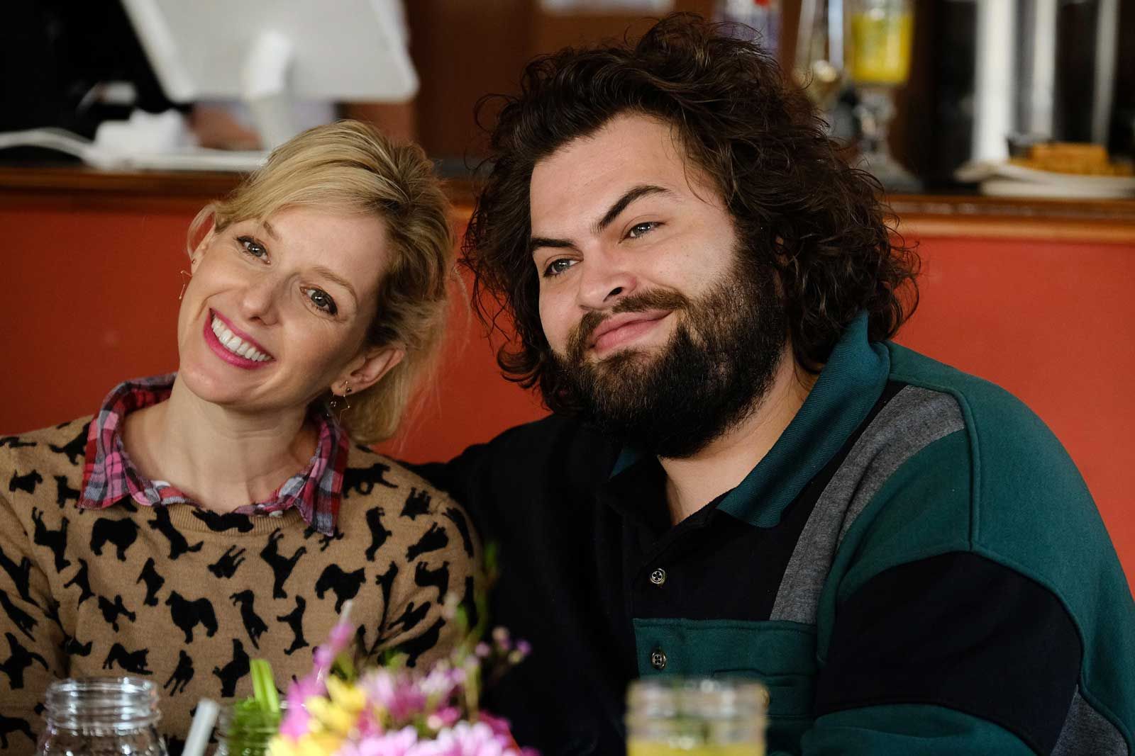 Photo de Dustin Ybarra - Kevin (Probably) Saves the World : Photo Abbey ...