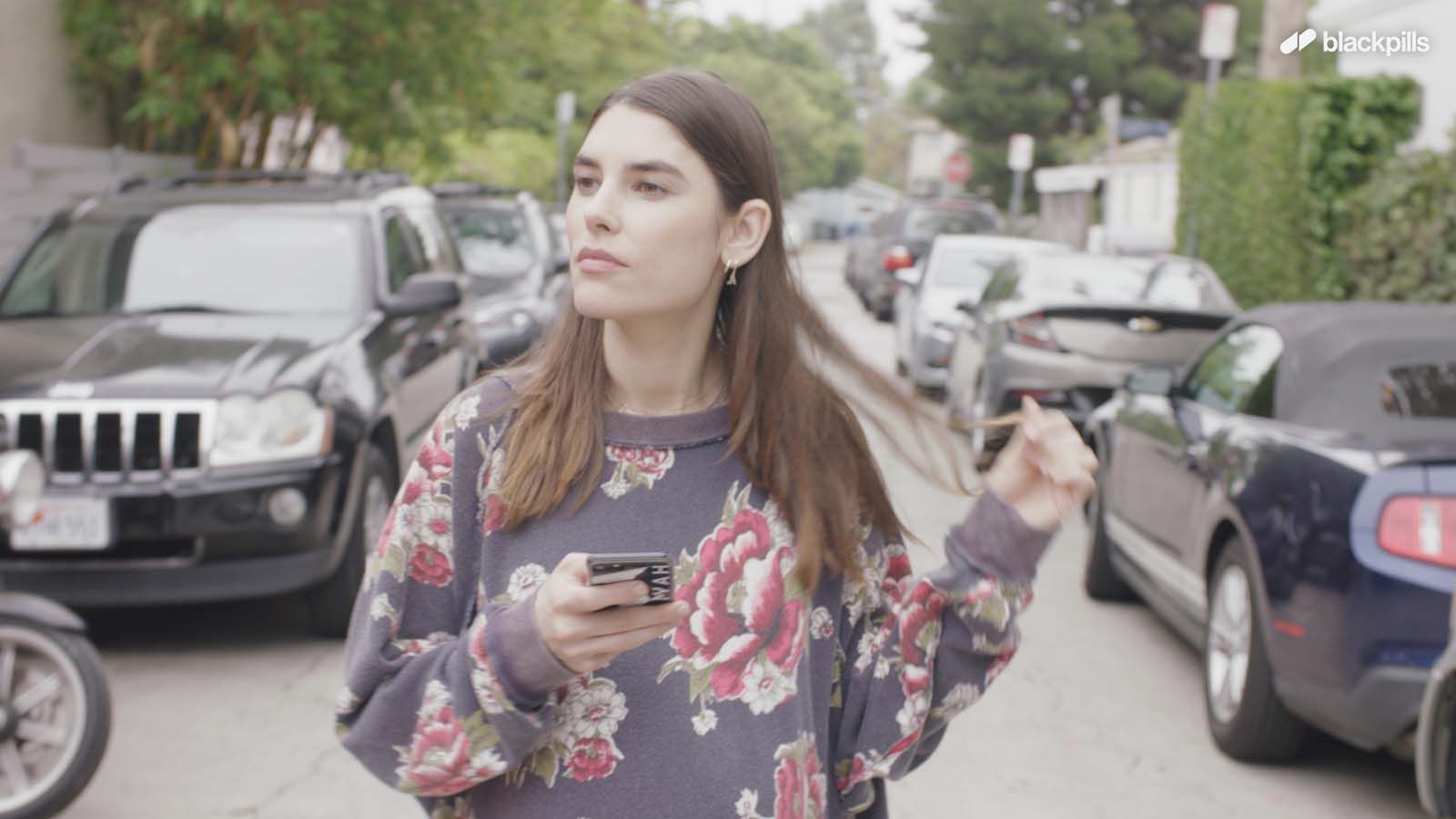 All Wrong : Photo Angie Simms - 2 sur 12 - AlloCiné