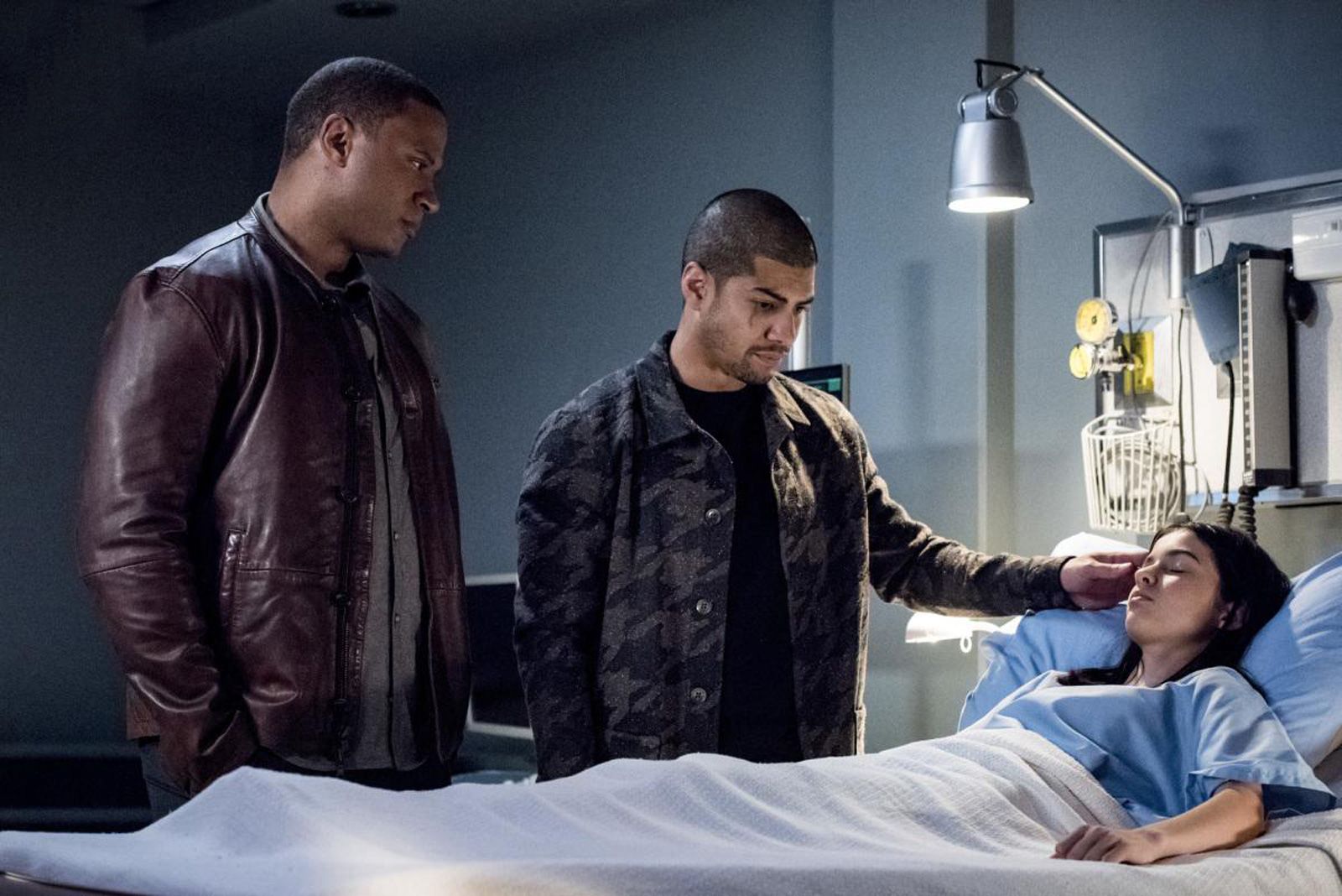 Photo de Rick Gonzalez - Arrow : Affiche David Ramsey, Rick Gonzalez ...