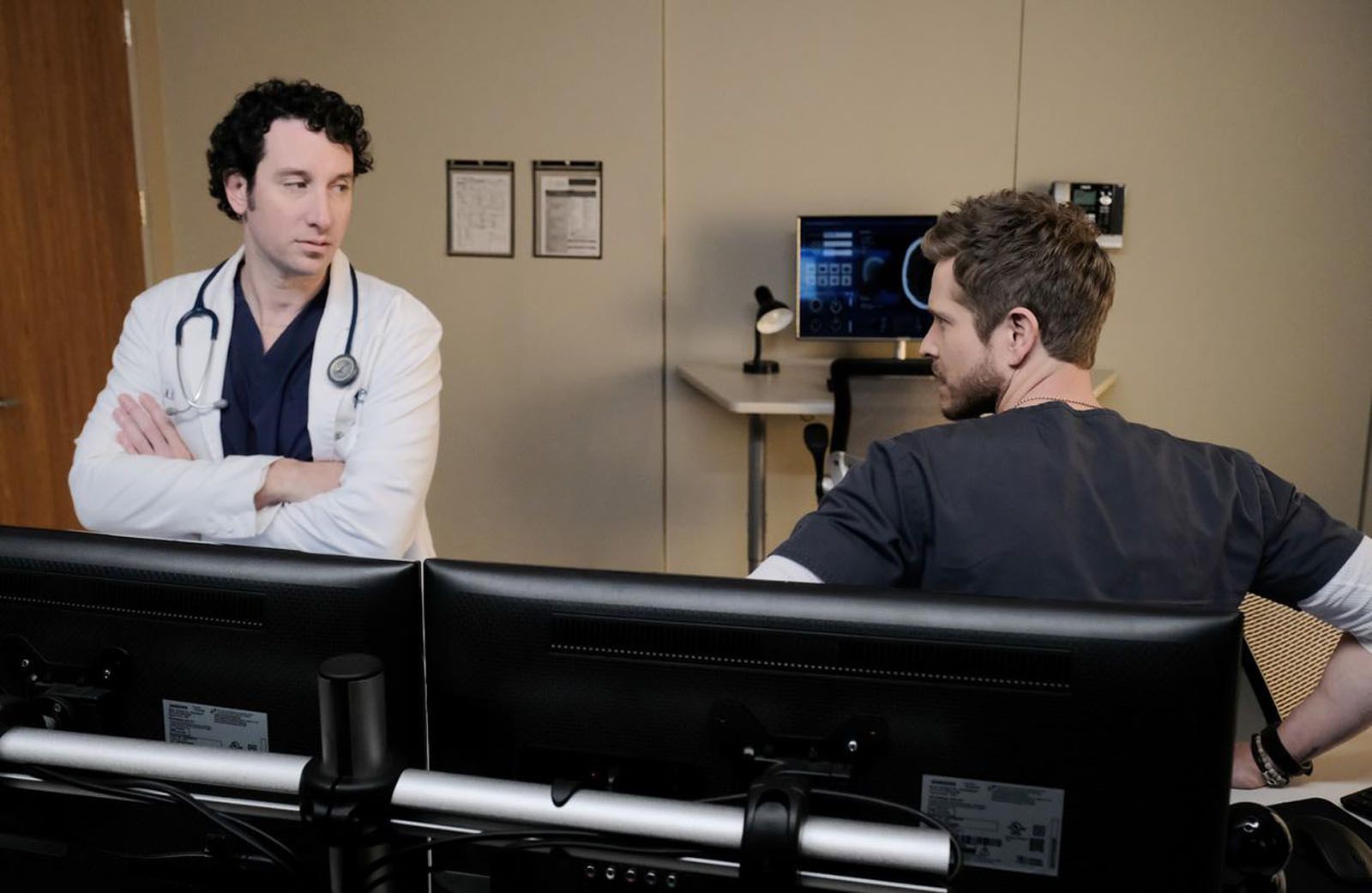 Photo de Matt Czuchry - The Resident : Photo Matt Czuchry, Mike Hogan ...