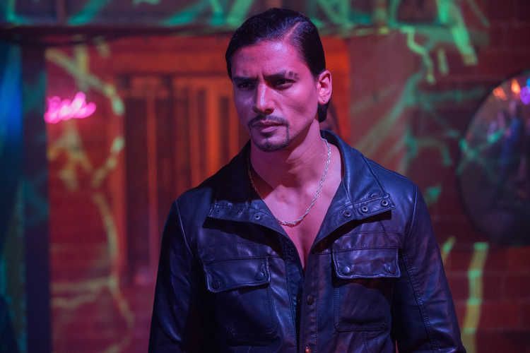 Photo de Jan Uddin - Lies We Tell : Photo Jan Uddin - Photo 1 sur 5 ...